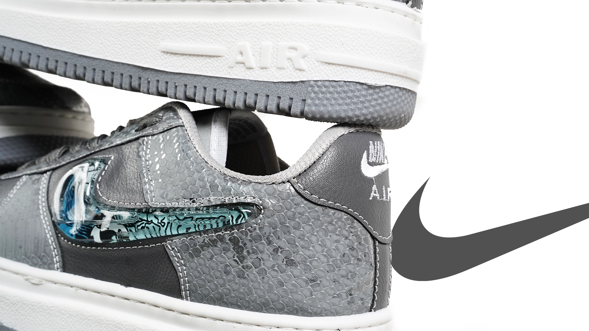 کفش کتانی مردانه و زنانه طوسی سفید سبز نایک NIKE dunk low steam puppet ...